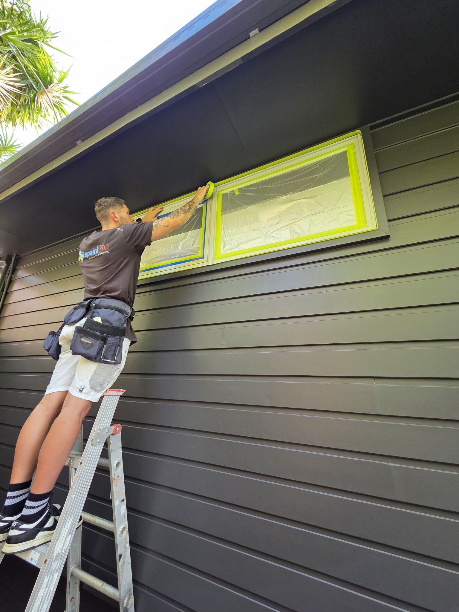 Aluminium Window Spray Painting Gold Coast – The Complete Guide to ...